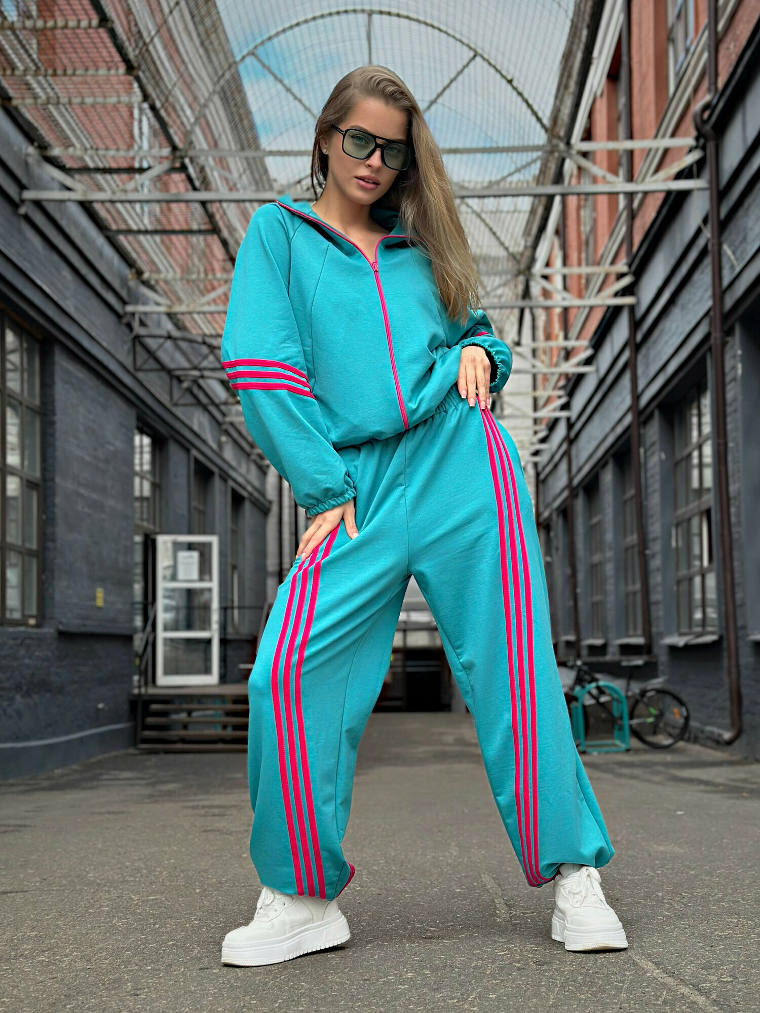 Костюм спортивный спортивный женский