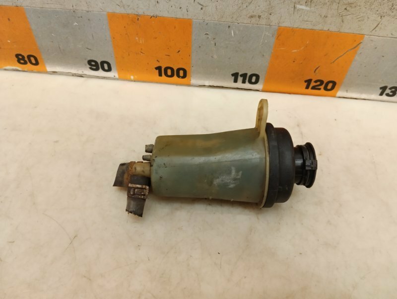 Б/У Бачок ГУР Бачок гидроусилителя Ford Focus 2007 2 405849 FORD арт. 4M513531AD