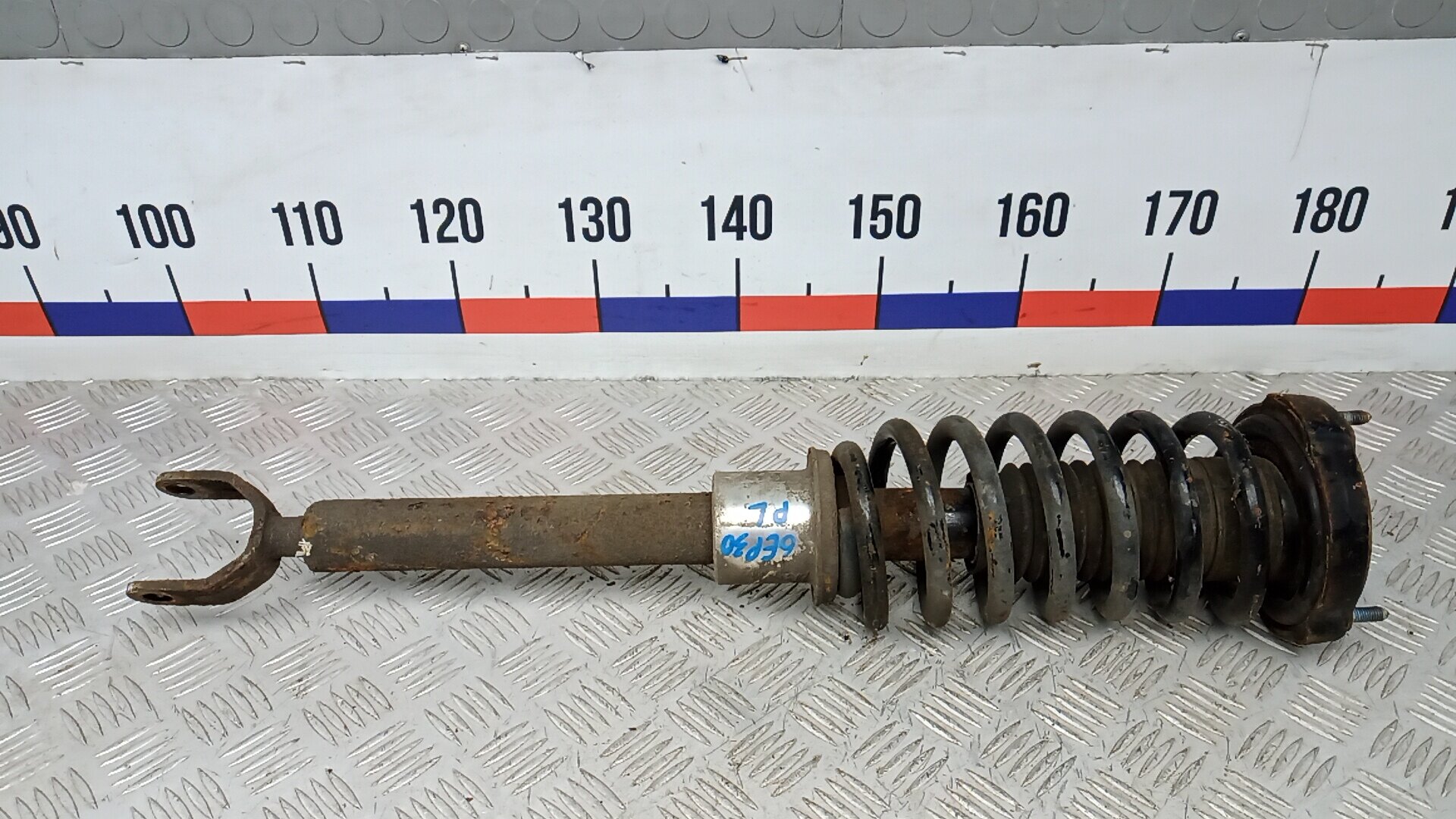 Стойка передняя левая MERCEDES BENZ E-CLASS W211