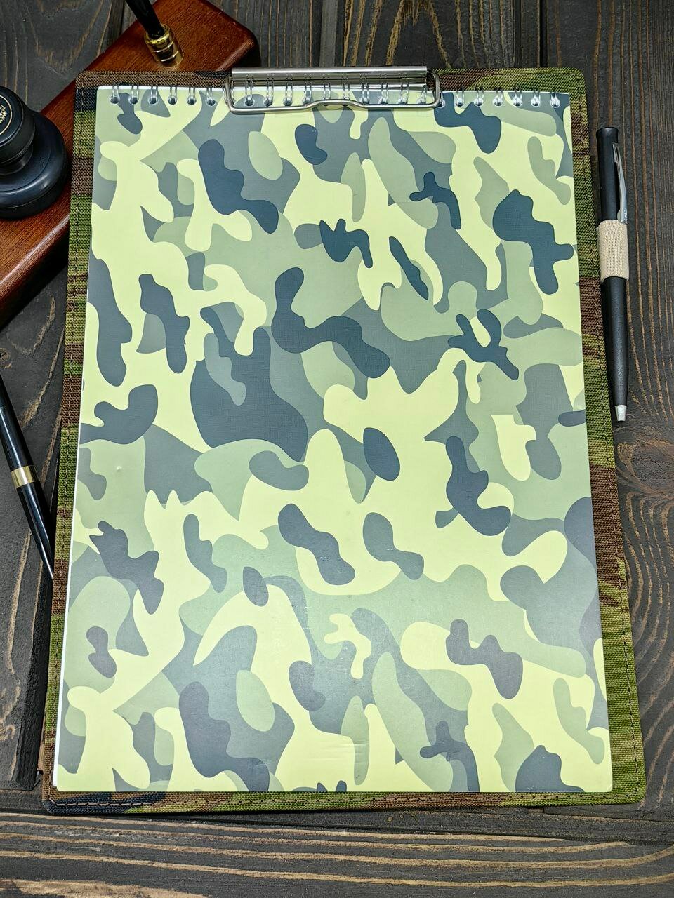 Папка-планшет для записей с ручкой и блокнотом А4 МИЛИТАРИ-2 камыш зеленый
