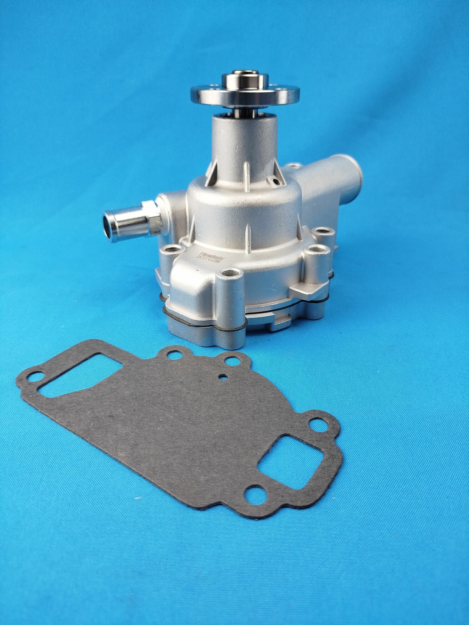 Помпа "Finwhale" для а/м ГАЗ 402дв.