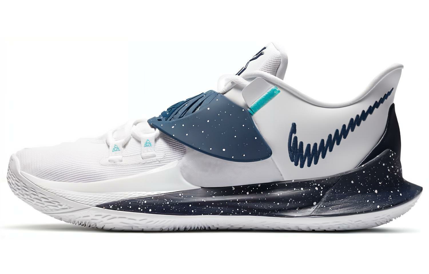 Кроссовки Kyrie Low 3