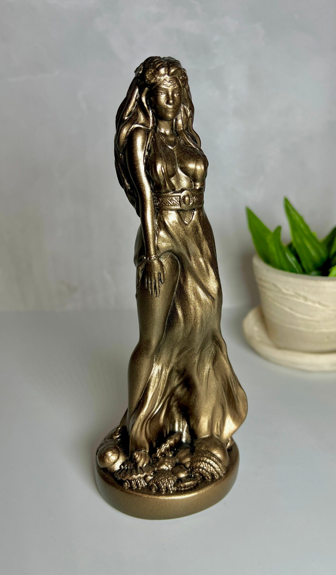 Статуэтка богиня Венера