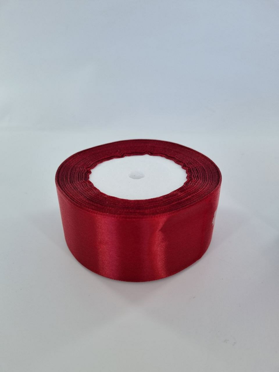 Атласная лента, ширина 5 см, длина 22 м, цвет бордовый, 1 штука