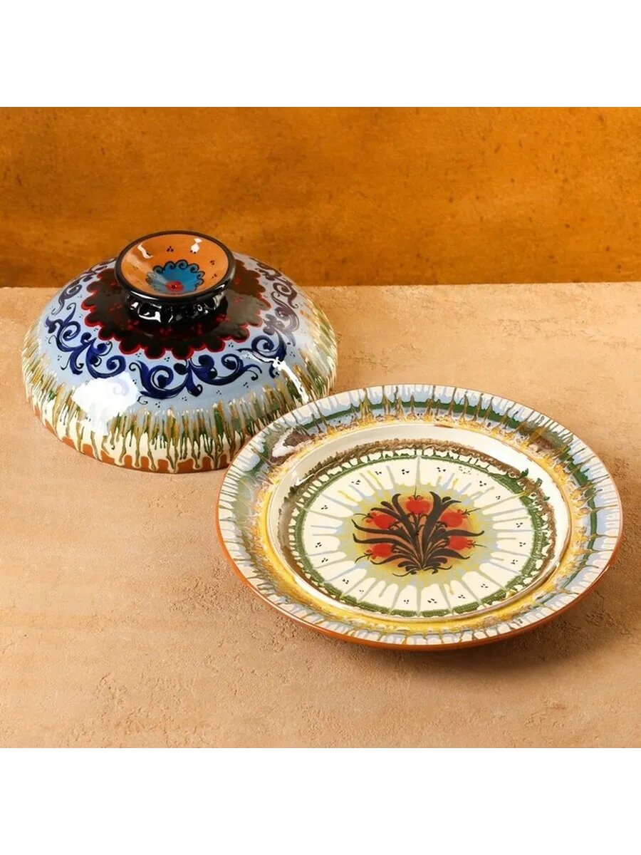 Стильная керамическая блинница с крышкой