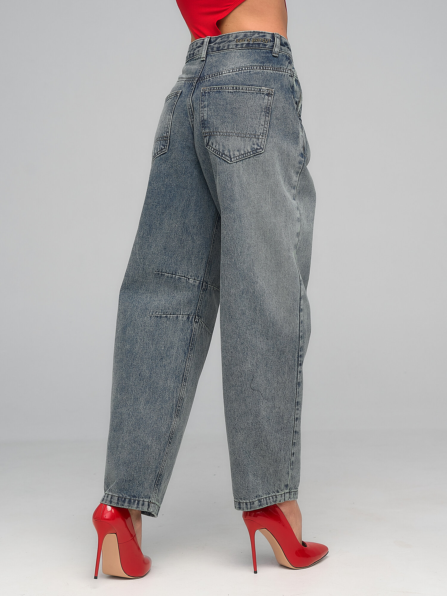 Джинсы широкие 