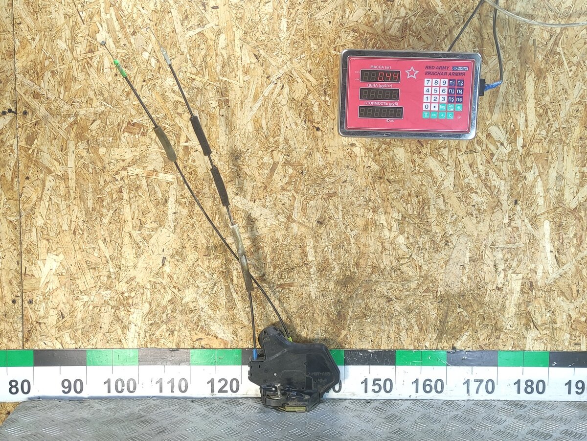 Замок двери задней левой TOYOTA Avensis 2003 2008 6906002102