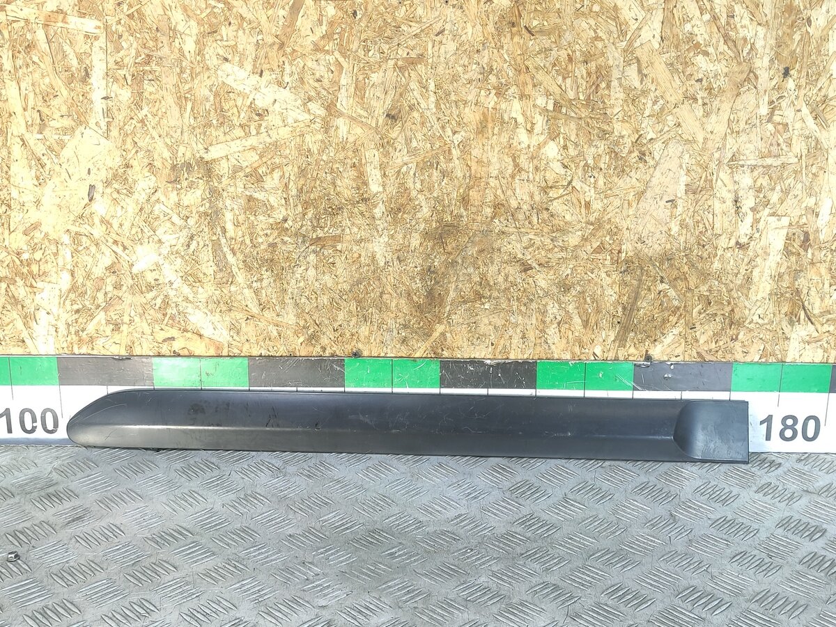 Молдинг двери задней левой PEUGEOT 308 2007 2015 9680365380