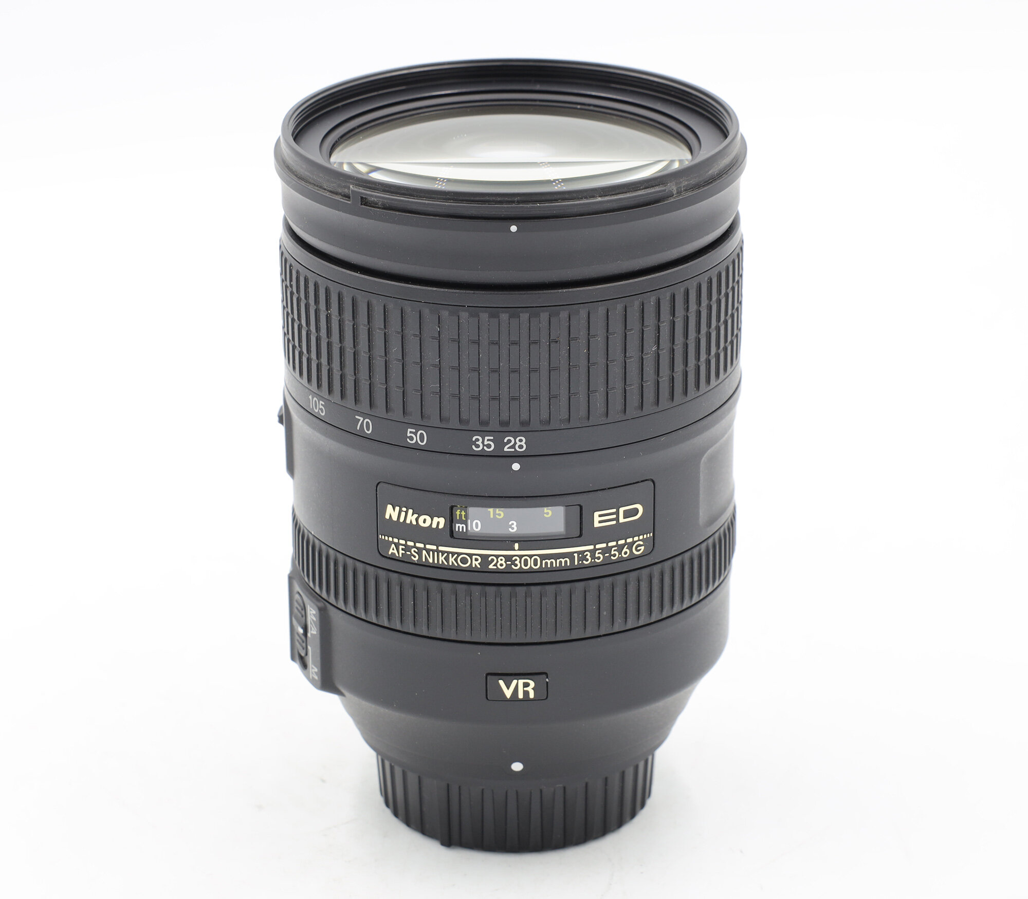 Объектив Nikon 28-300mm f/3.5-5.6G ED VR AF-S Nikkor