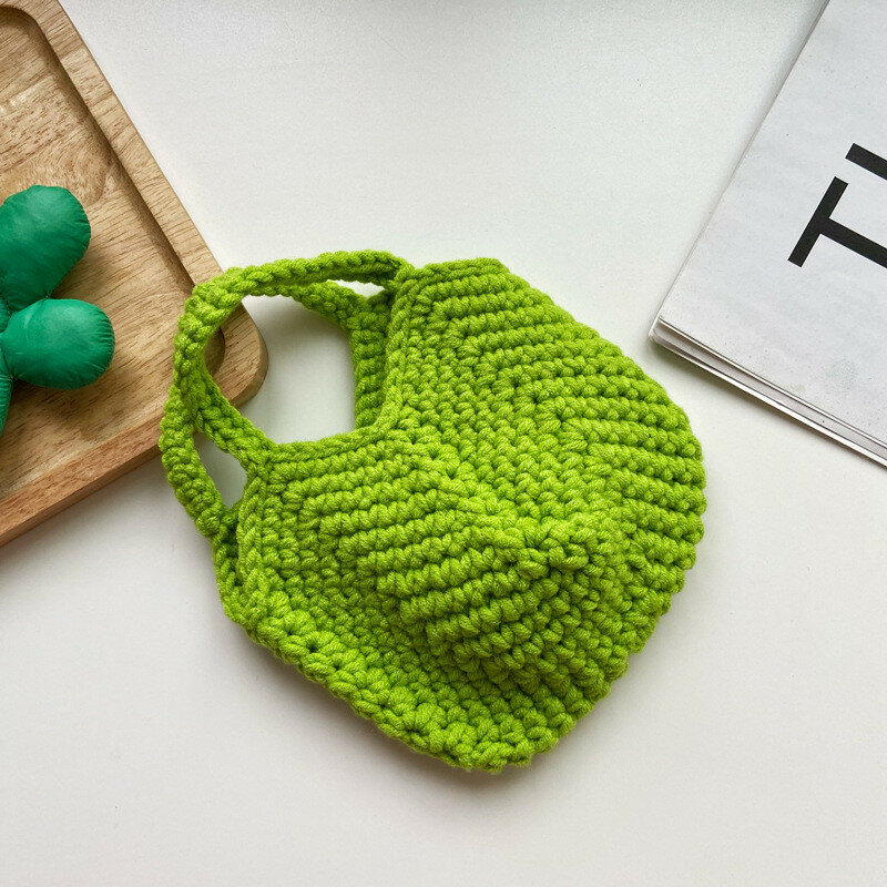 Удобная и дышащая вязаная сумка для детей, привлекательный плюшевый дизайн через плечо, зеленая
