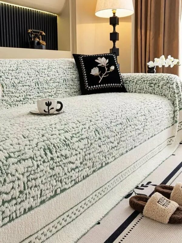 Чехол на мебель для дивана, 200 см х 180см