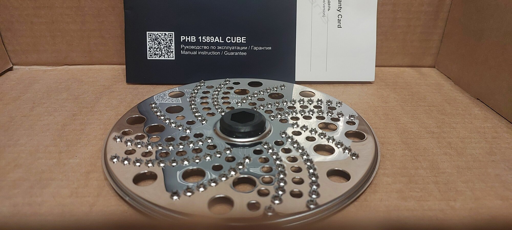 POLARIS 1589AL CUBE. Диск шинковка для драников в чашу 2 литра.