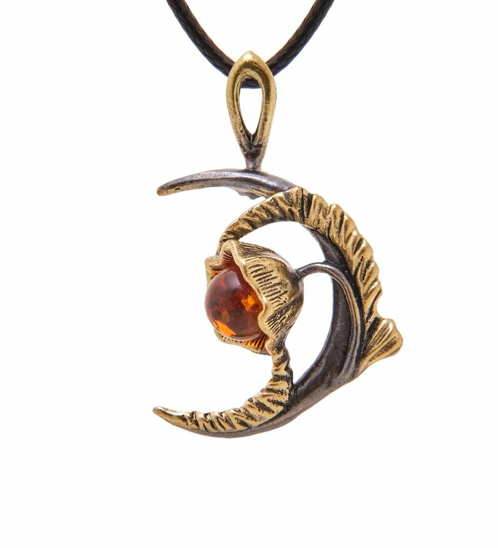 Подвеска, янтарь