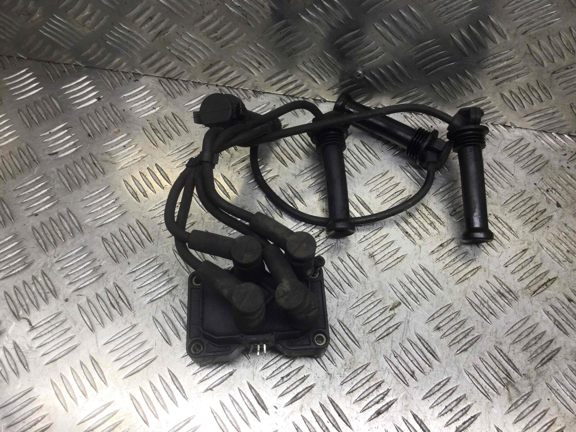 Б/У Катушка зажигания Ford Mondeo 3 поколение [рестайлинг] (2003-2007) 2005 г.