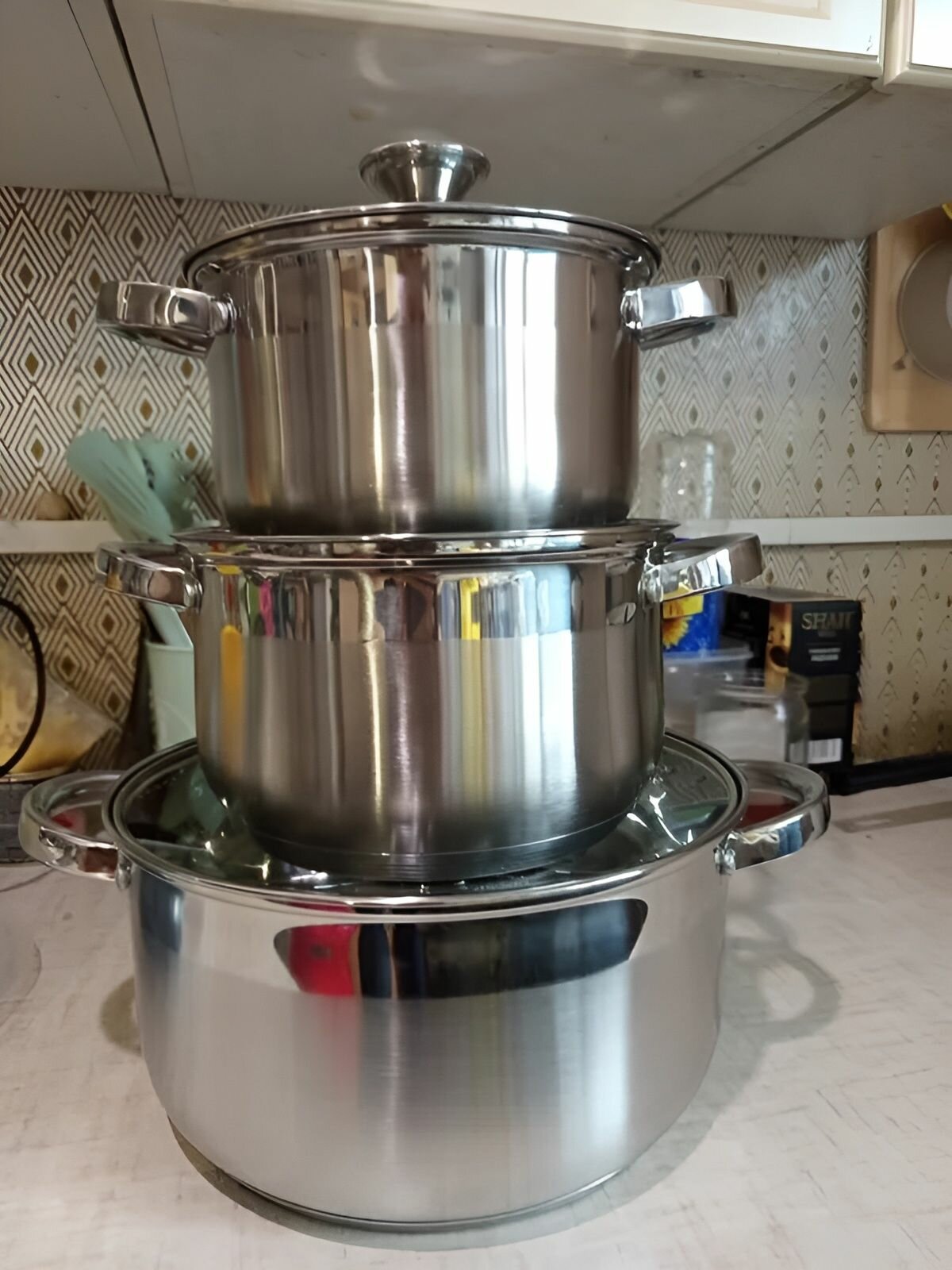 Набор Кастрюль С Крышкой И Толстым Дном Для Кухни и Готовки. Маленьких, Больших Из Нержавеющей Стали Для Газовых, Электрических, Индукционных Плит. С Большой Кастрюлей, 3шт