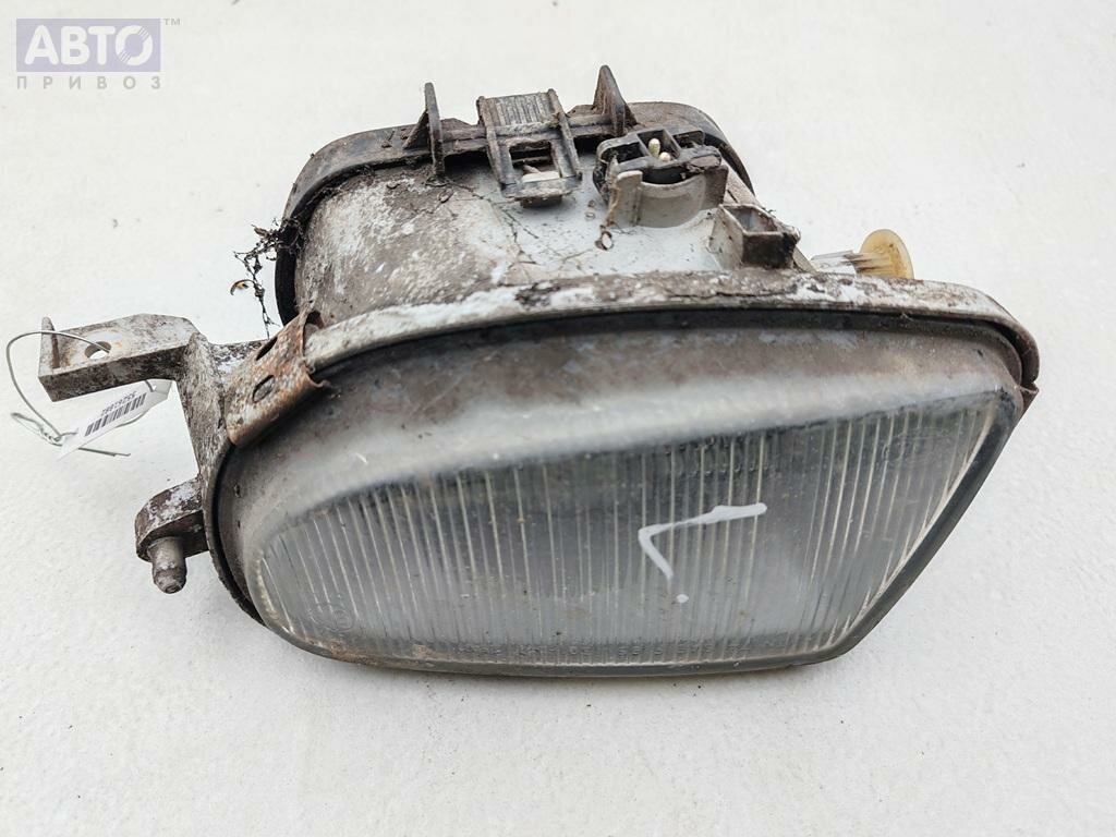 Фара противотуманная левая Mercedes E-Class W210 (1995-2002)