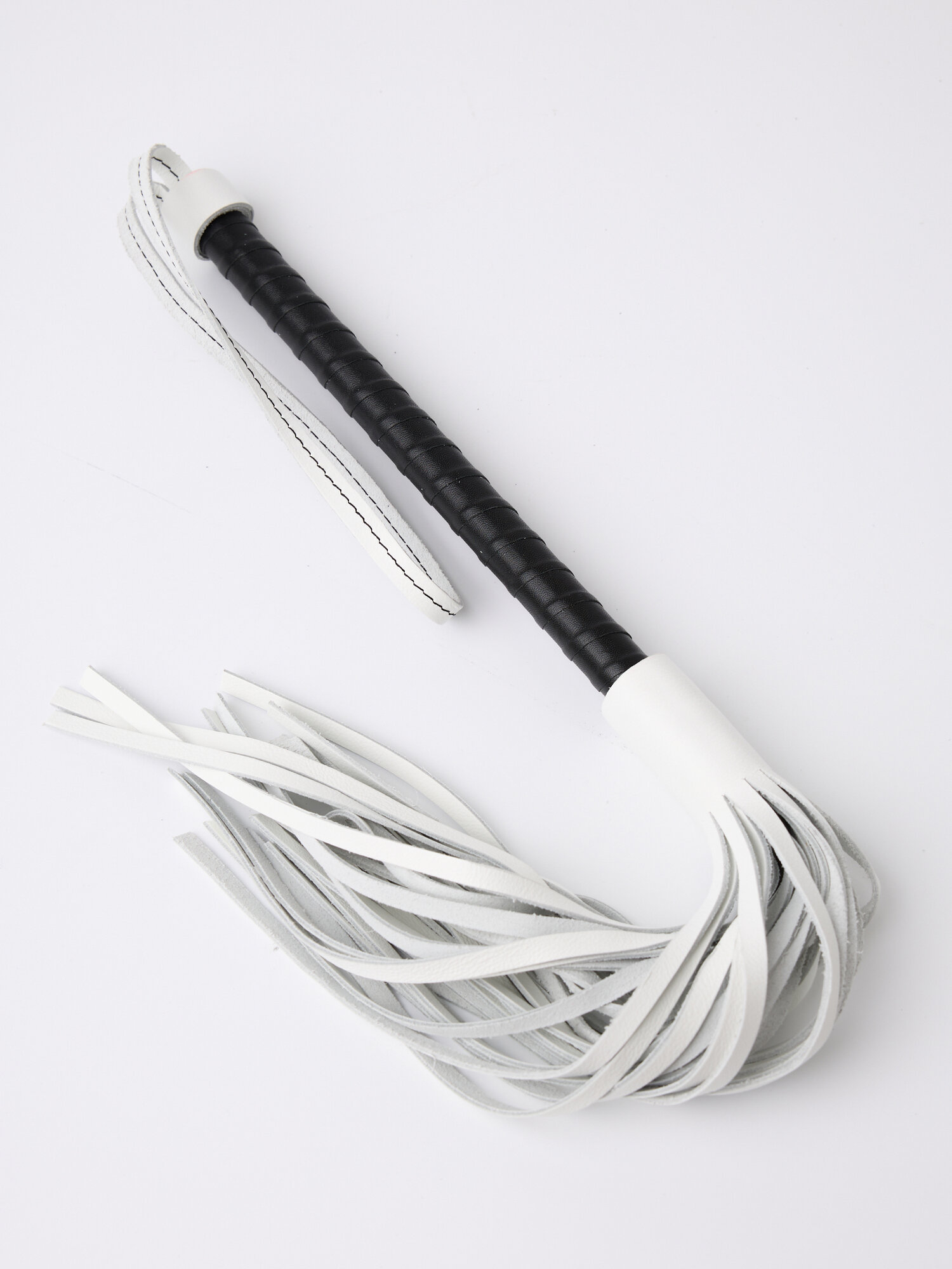 Плеть эротическая Fire Horse 006-015к, флогер черный бдсм стэк-кнут