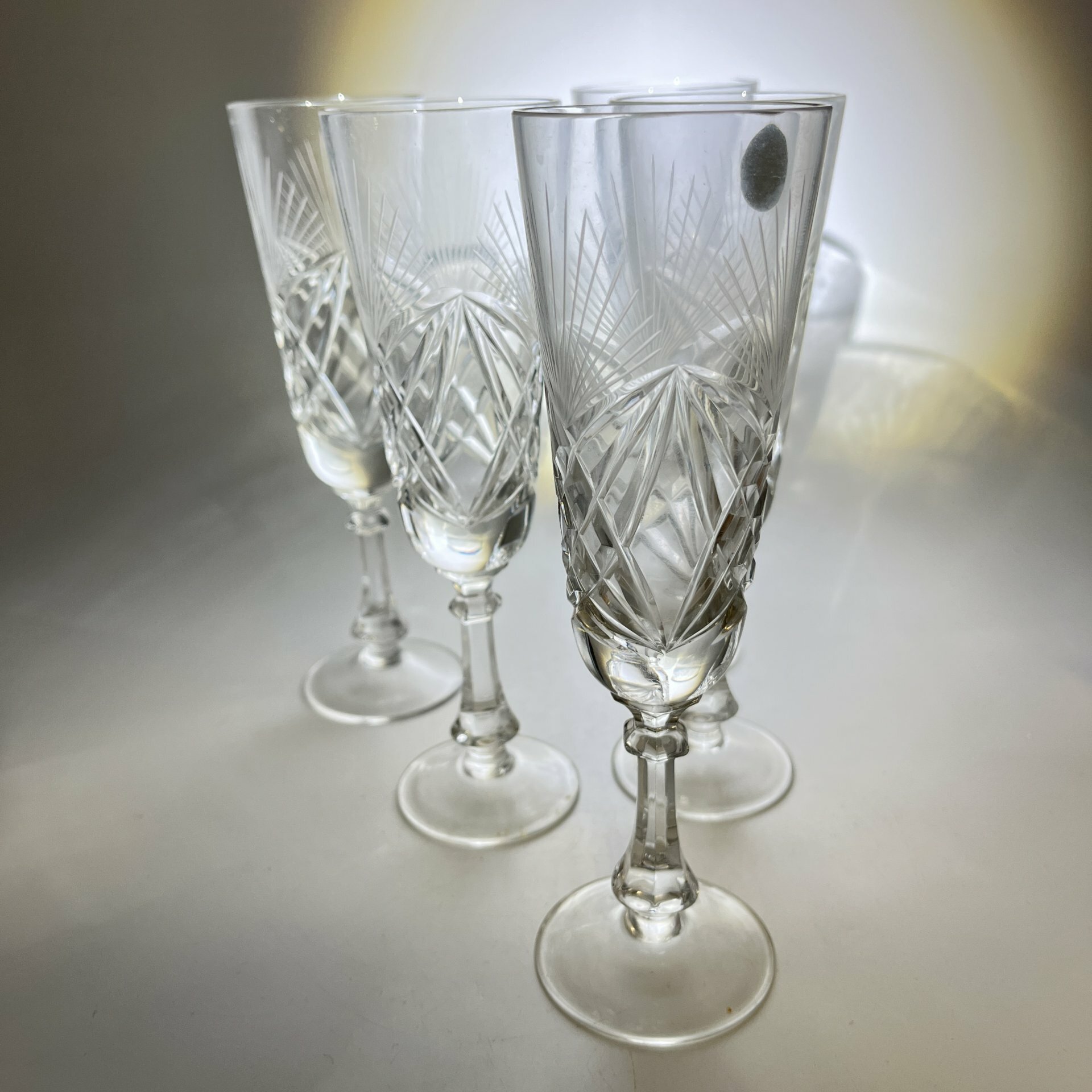 Набор из 5 бокалов с резным геометрическим декором, стекло, алмазная грань