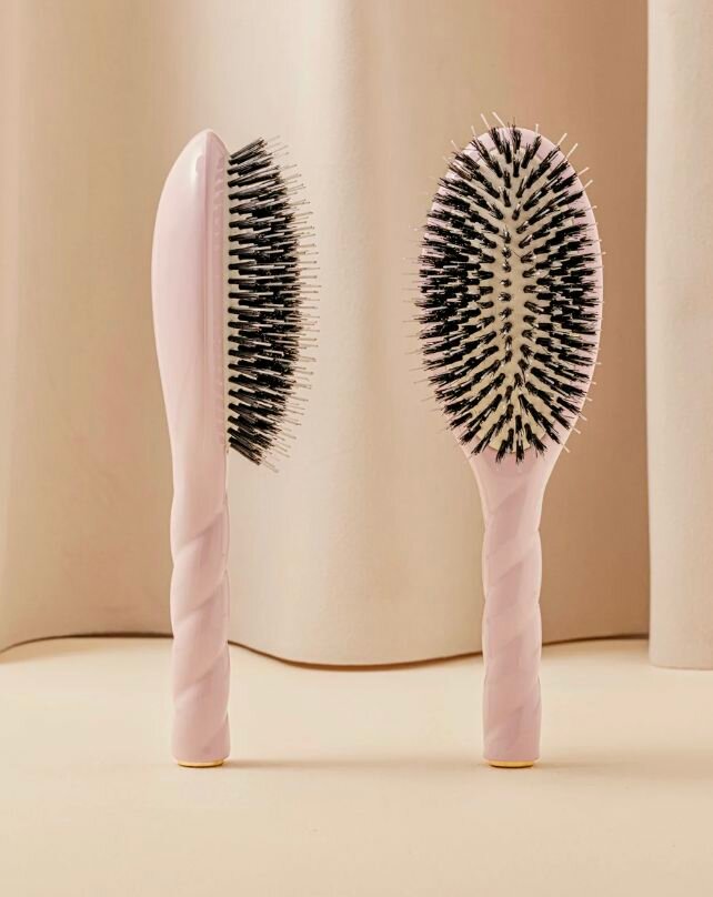 La Bonne Brosse Массажная расческа для волос N 02 Essential Detangling Brush - Pink