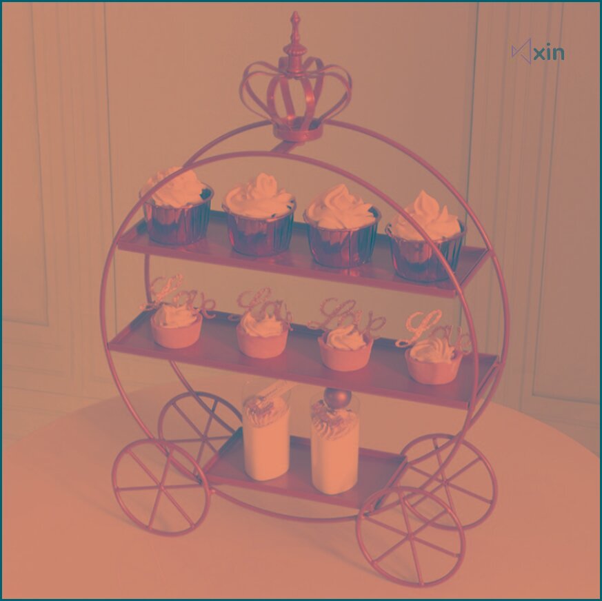 Подставка-держатель MyPads для организации фуршета, пикника, гендер-пати, свадьбы, вечеринки, выполнена из прочного материала в виде кареты на три .