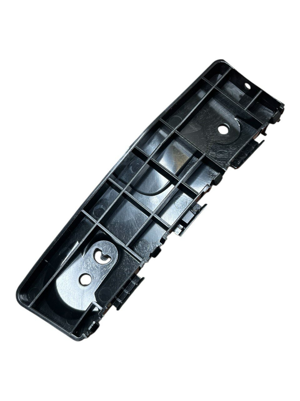 SAGarage Кронштейн заднего бампера нижний левый Changan UNI-K (CD569F271303-0400) Аналог