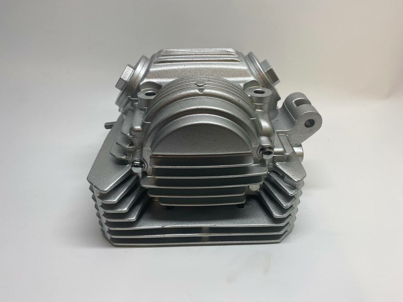 Головка блока цилиндров ( ГБЦ ) в сборе двигатель 175FMM