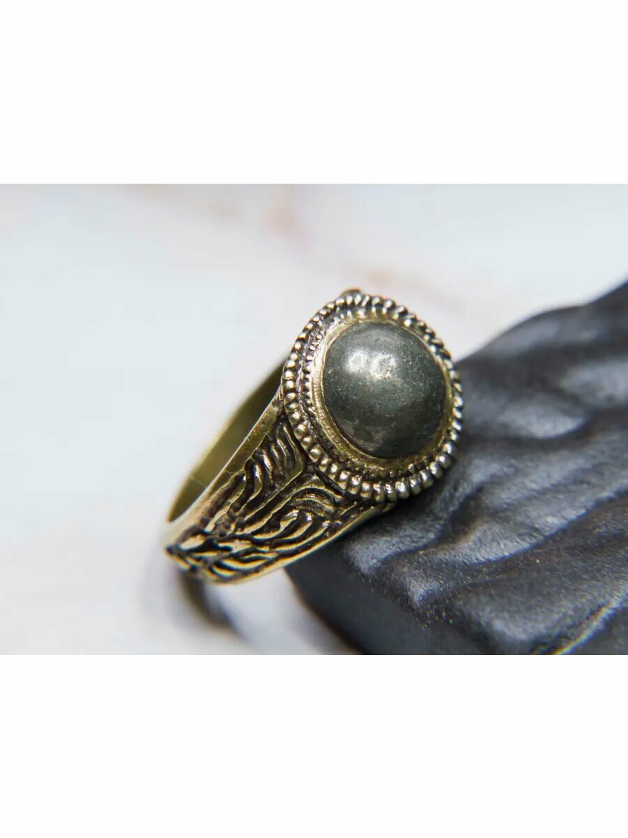 Кольцо, пирит