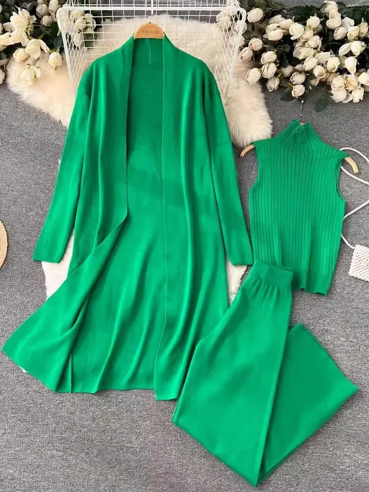 Комплект одежды