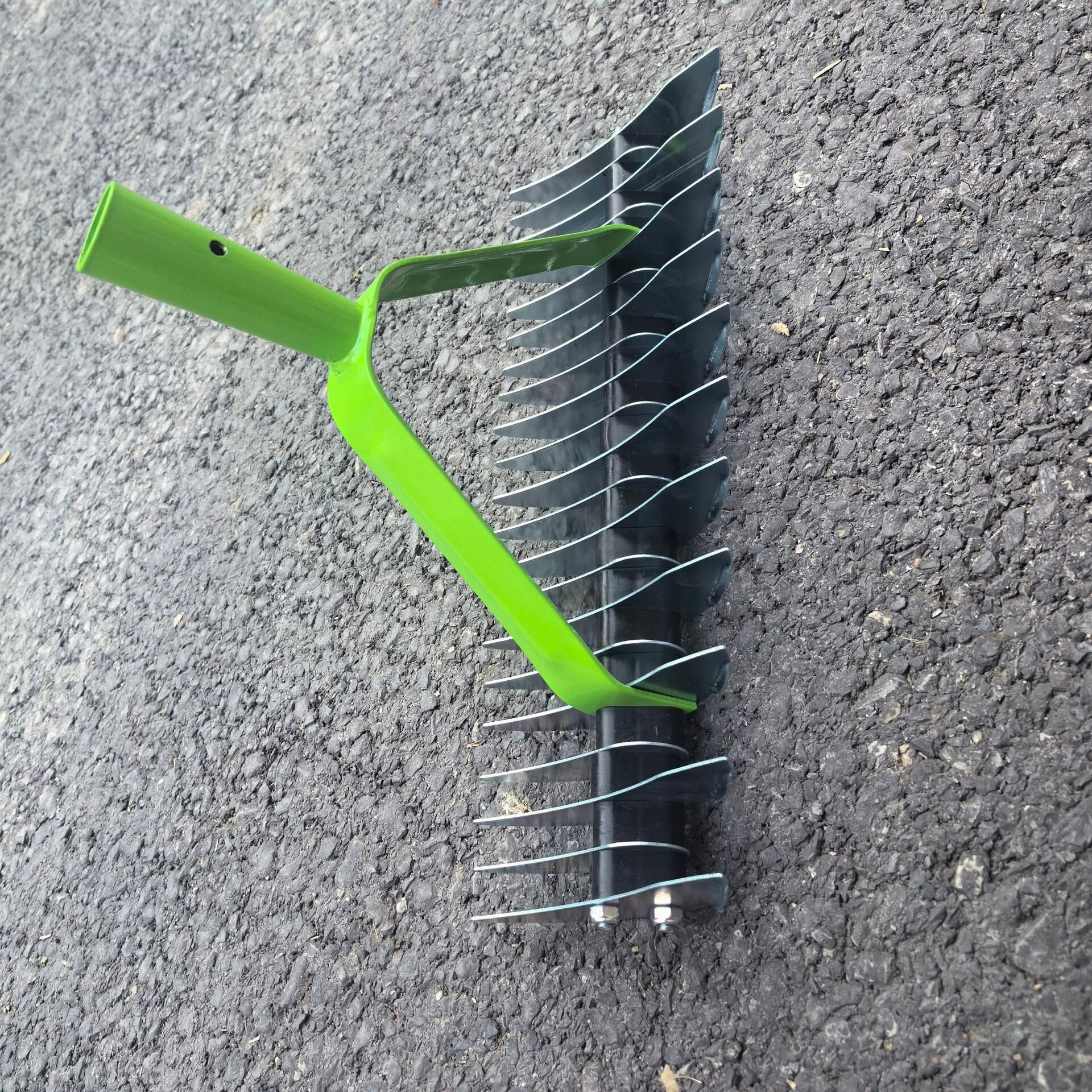 Новый продукт для сада: грабли из нержавеющей стали, грабли для листьев, грабли для почвы, инструмент для прополки, садовый инструмент