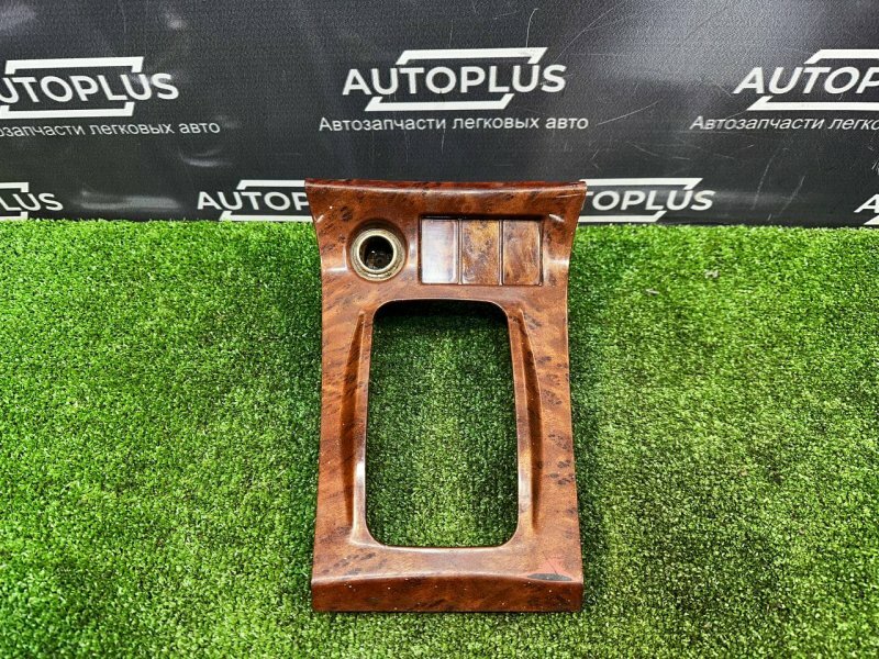 Накладка центральной консоли