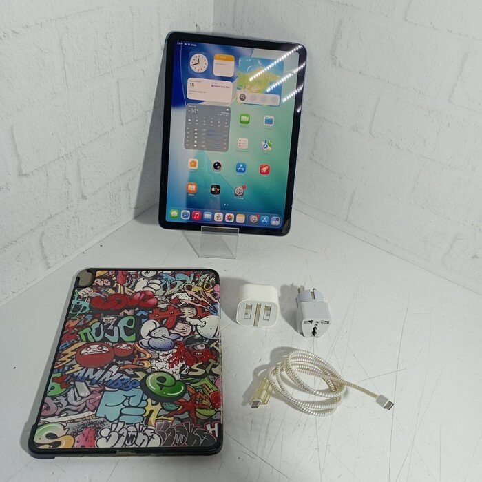 Планшет Apple iPad Air (5-го поколения) (2022) 8/64 Синий