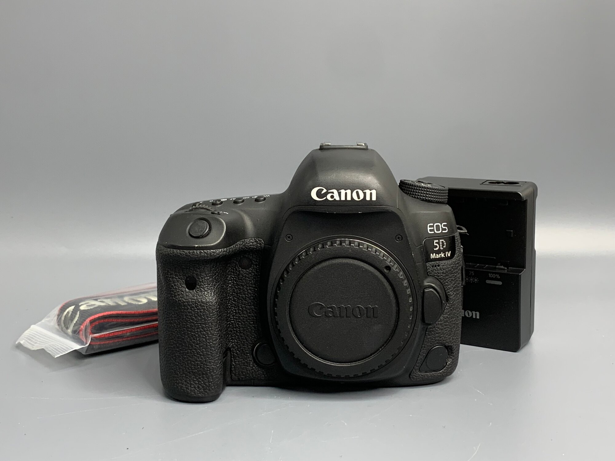 Canon 5D Mark IV 36.000 кадров