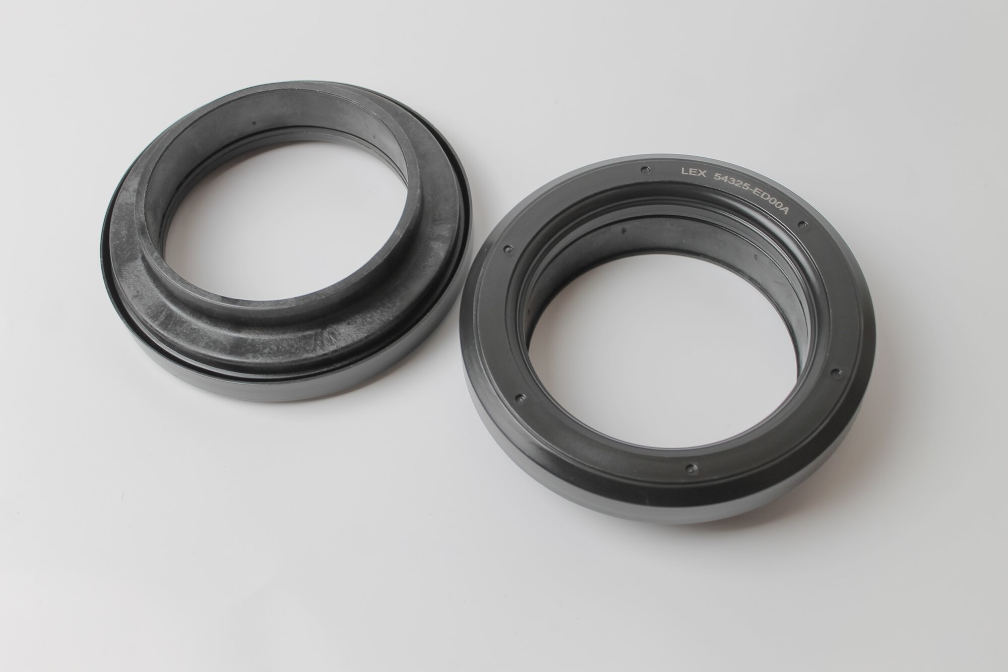 Комплект опорных подшипников передних амортизаторов NISSAN Tiida C11, Micra K12 RENAULT Clio 3