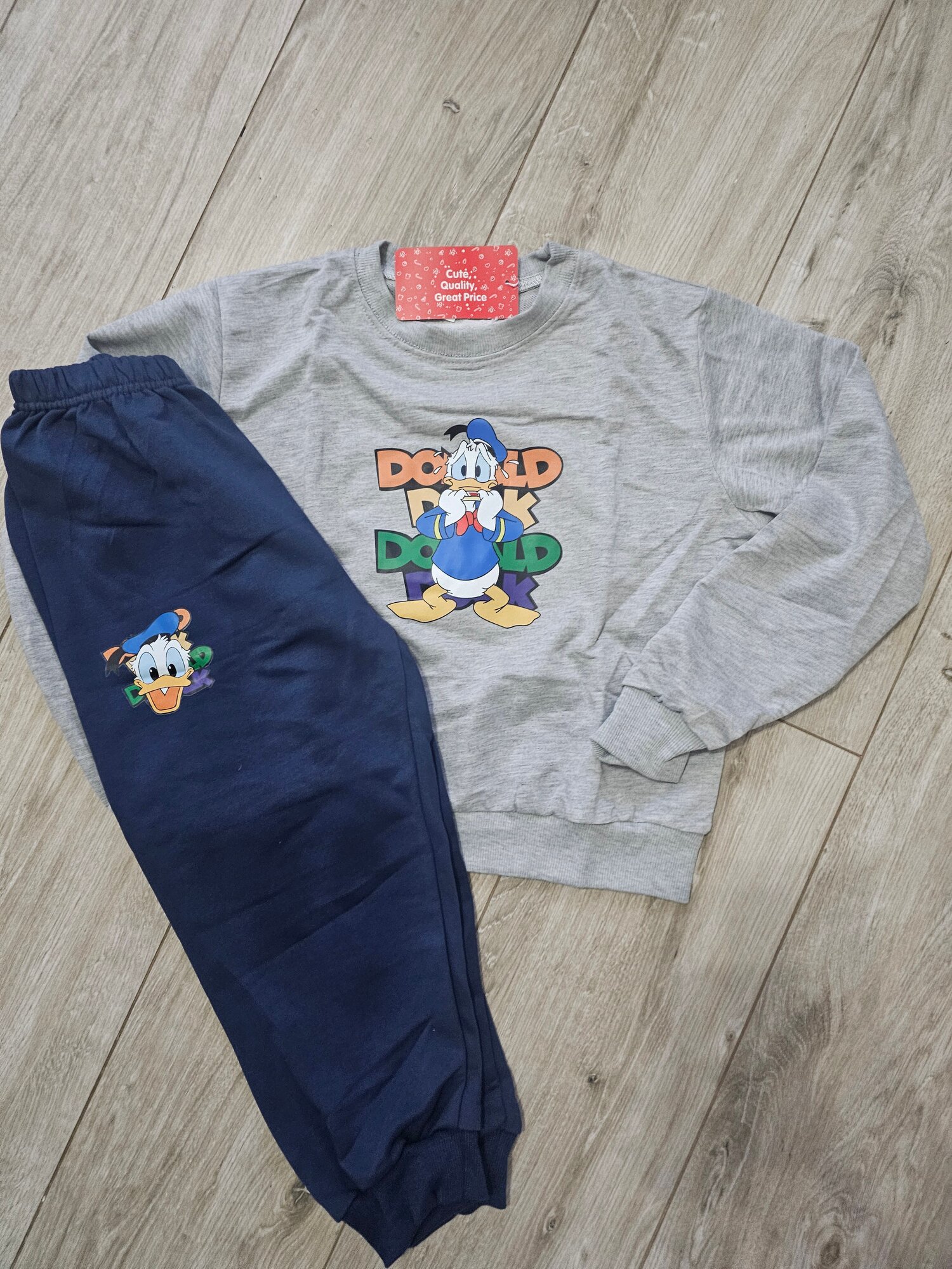 Костюм спортивный