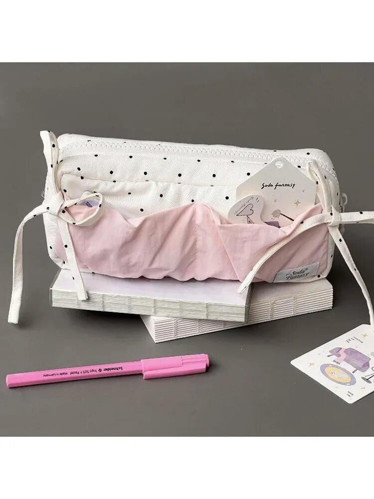 Пенал в горошек с бантиком