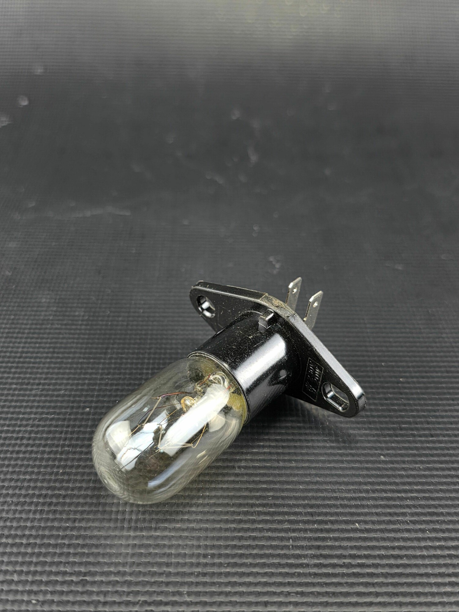 Лампочка микроволновой печи 20W T170 230V Г-образные контакты