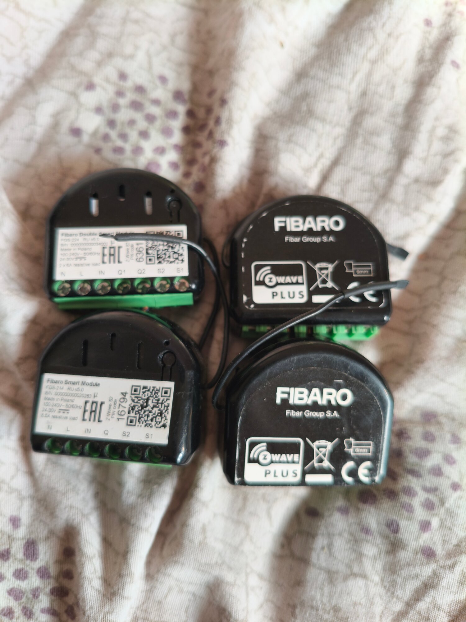 FIBARO Roller Shutter 3 встраиваемый модуль управления жалюзи/шторами/воротами Z-Wave без коробок оригинал.