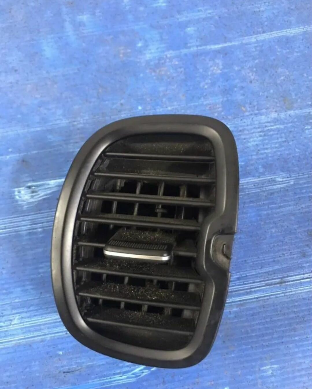 Дефлектор печки правый Kia Rio 4