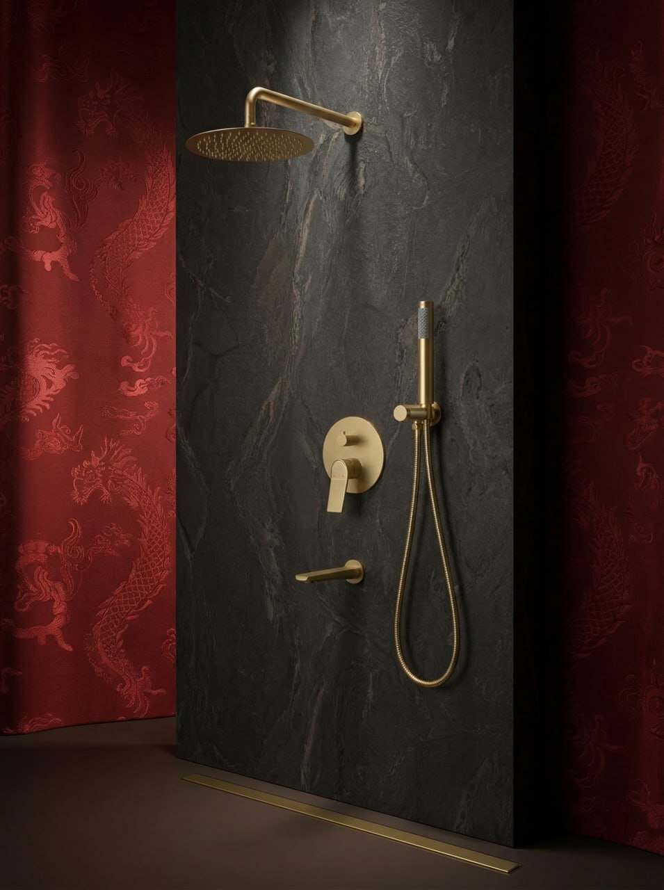 ESKO. Душевая система Shanghai Gold скрытого монтажа со смесителем 7in1SHAGold, золотая