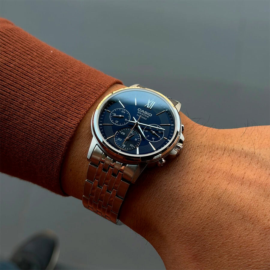 Наручные часы CASIO — фото 1