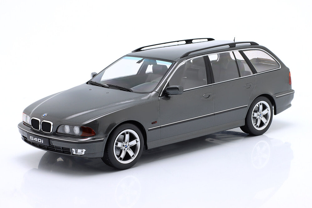 Модель коллекционная KK-SCALE Bmw E39 540I touring 1997 grey / бмв 5-СЕРИИ туринг серый