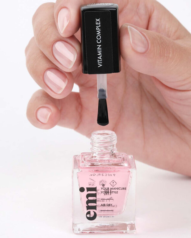 Жидкость для восстановления и питания ногтей EMI, Vitamin Complex, 9 мл.