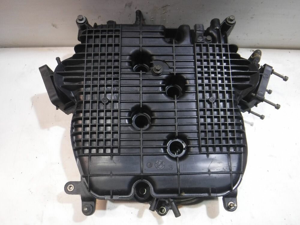 Впускной коллектор Infiniti QX70