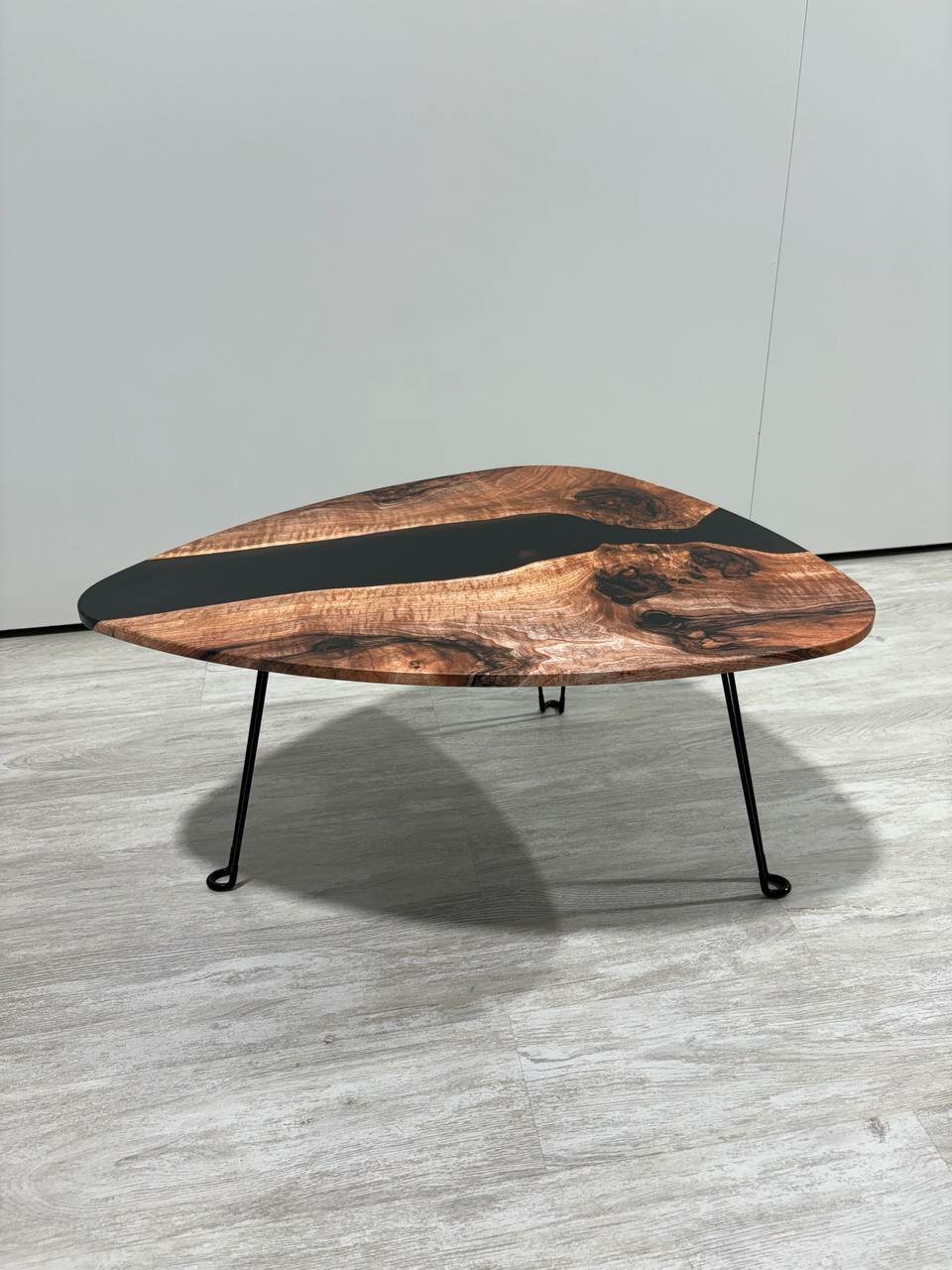 Стол журнальный медиатор дизайнерский лофт THETABLE•RU 89х66 3.8/9.1-3