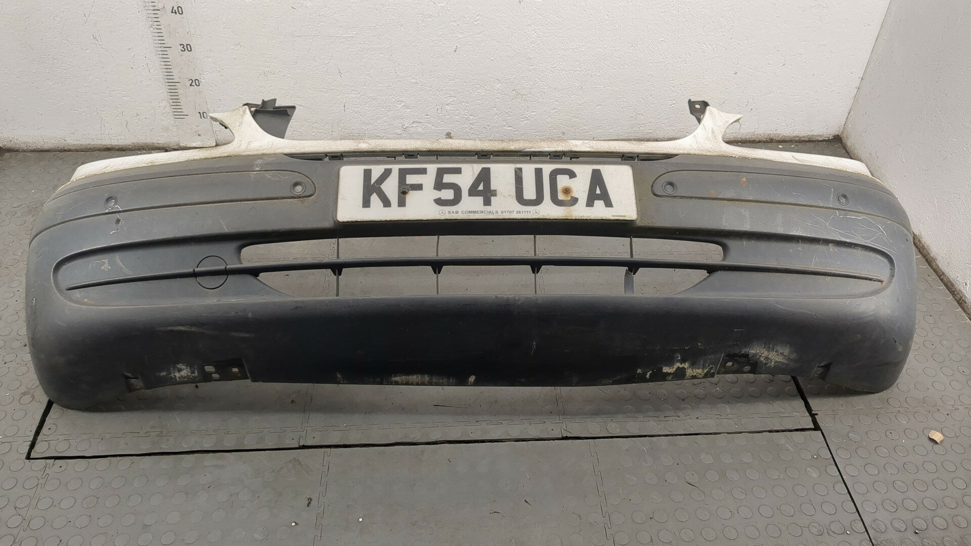 Бампер передний Mercedes Vito W639 Б/У