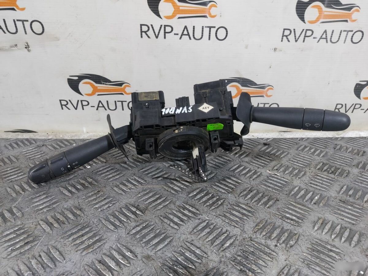 Переключатель подрулевой в сборе Renault Symbol 8200142083