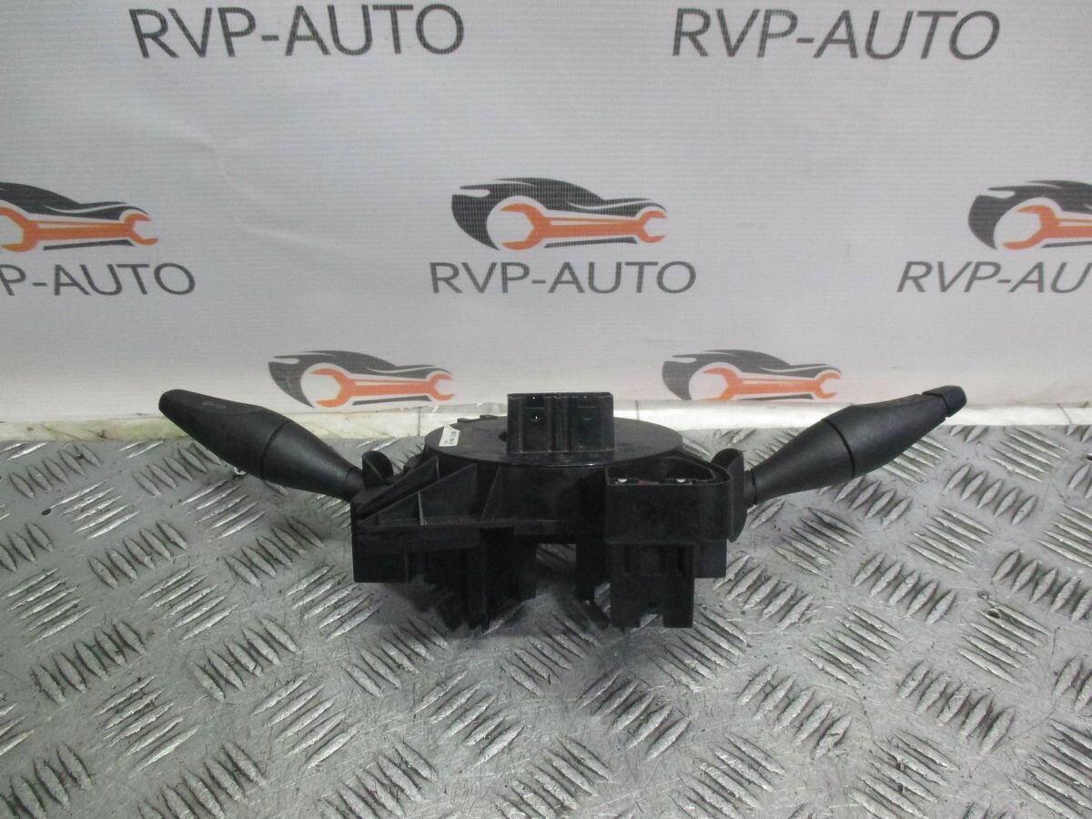 Переключатель подрулевой Ford Transit Connect 1.8 2T1T13335AB