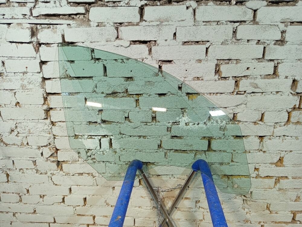 Стекло двери передней правой BMW 7-Series E65/E66 51338223840