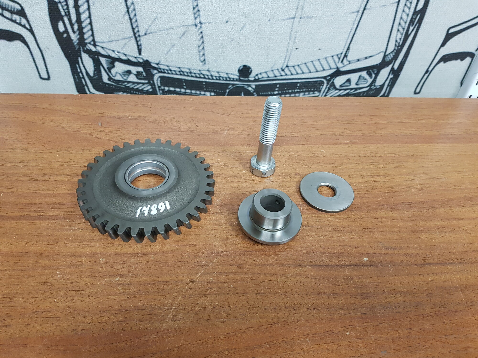 Шестерня грм Isuzu ДВС 6HK1 8976067710