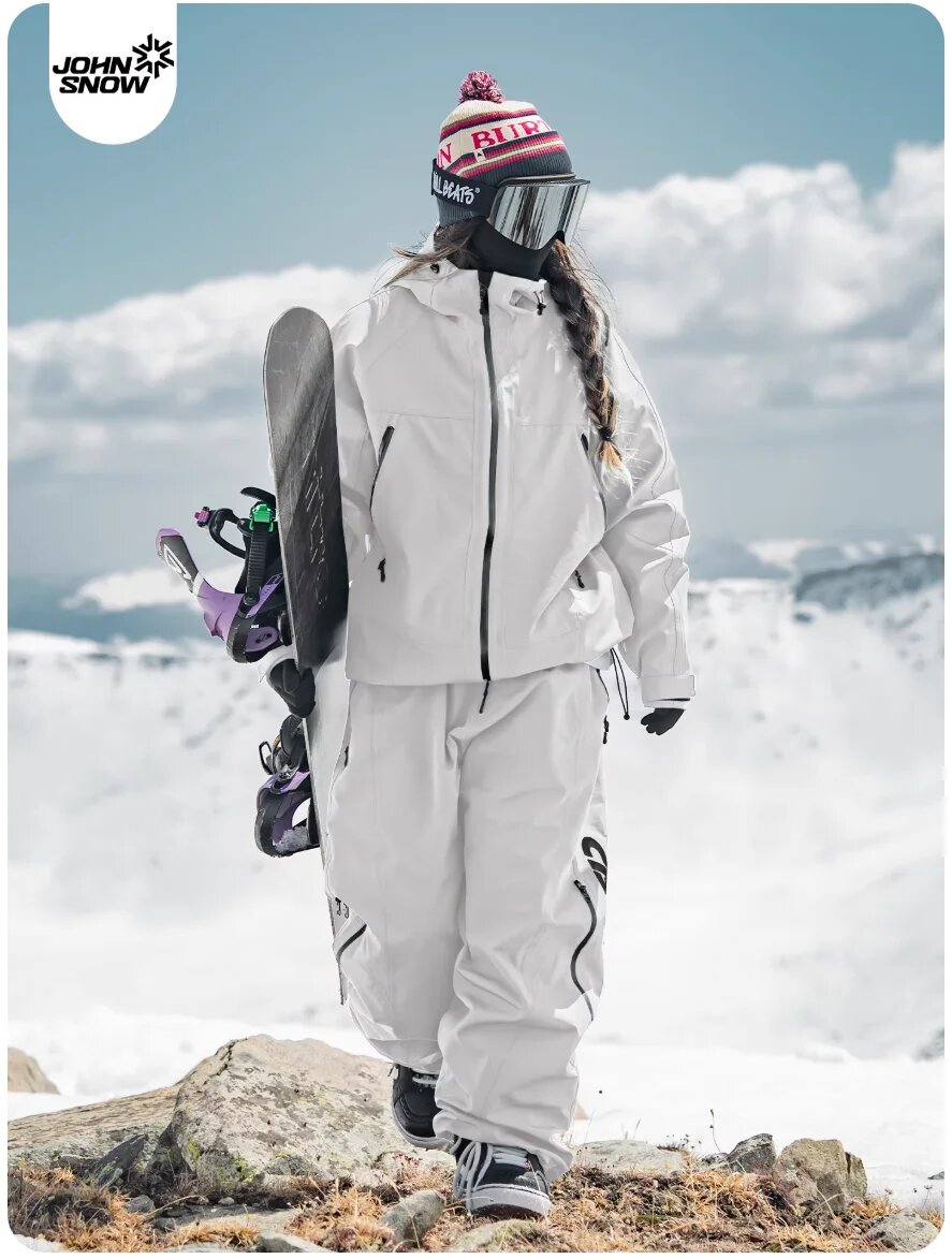 Комплект верхней одежды сноубордический